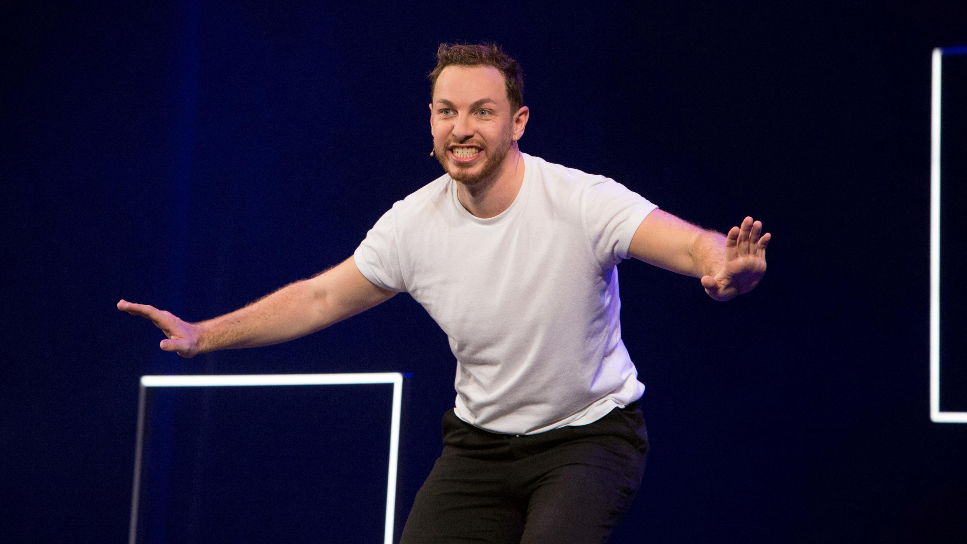 ALEX RAMIRES "SENSIBLEMENT VIRIL" : pack de communication, dates de ...